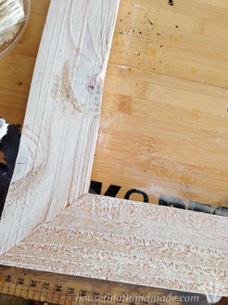 Build Easy DIY Picture Frames in 20 Minutes - Houseful of Handmade