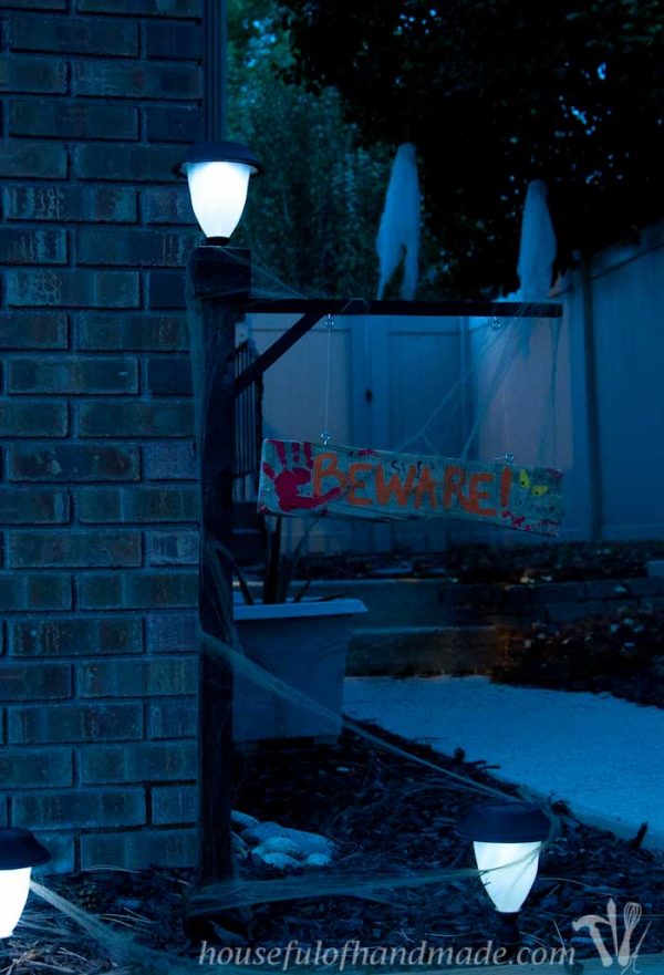 Easy DIY Halloween Lamppost - Houseful of Handmade