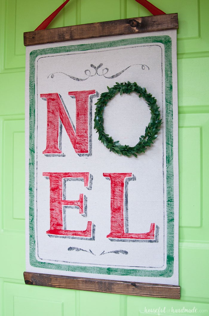 DIY Vintage Christmas Scroll • Crafting my Home