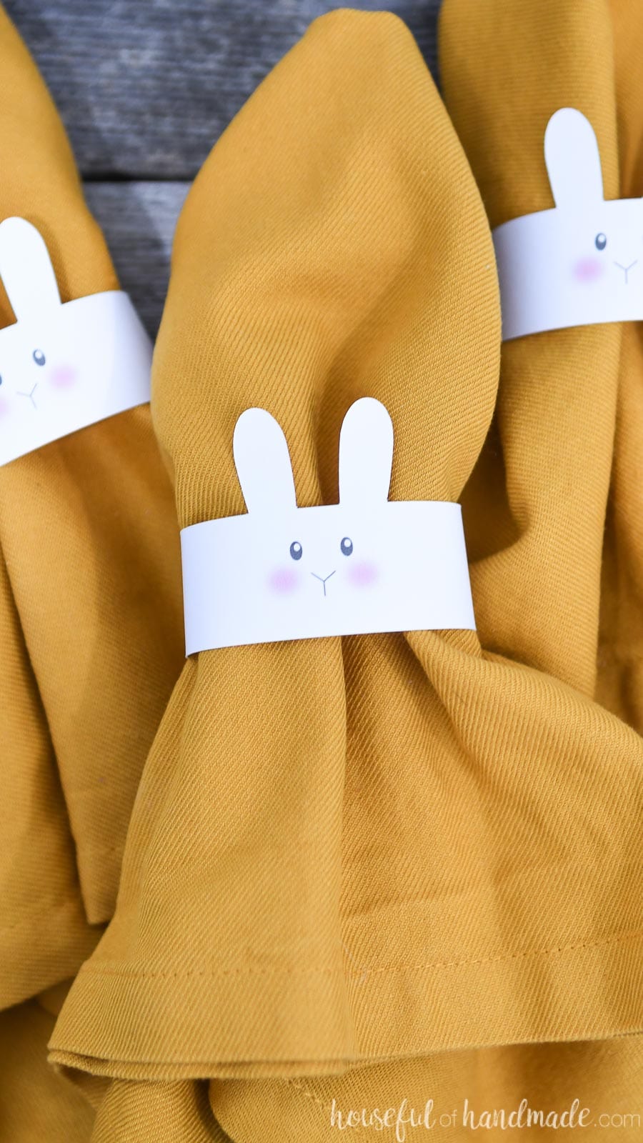 Bunny Napkin Rings {7 Days of Paper Spring Decor} • Crafting my Home
