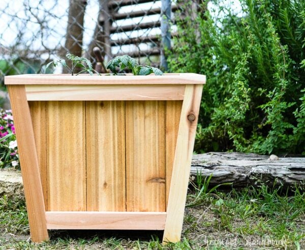 Easy DIY Tapered Planter Build Plans - Houseful of Handmade