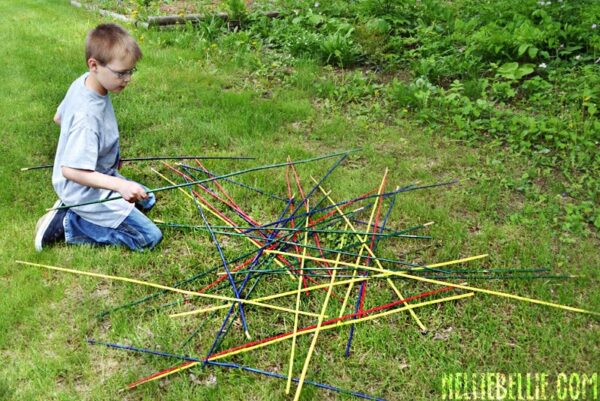 15 Of The Best DIY Outdoor Games You Can Easily Make