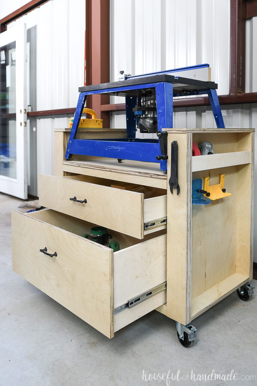Rolling Bench Top Router Table Build Plans - Houseful of Handmade