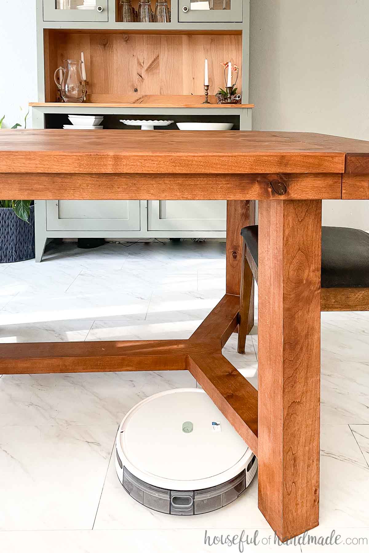 Beautiful Robot Vacuum Friendly Furniture to DIY - Houseful of Handmade