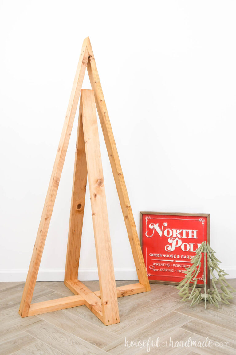 Large Wood Christmas Tree DIY - Houseful of Handmade